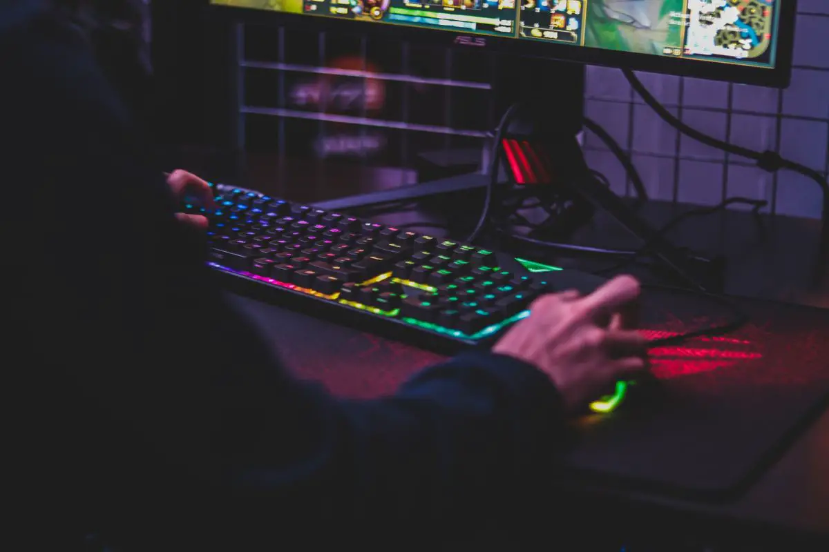 Ultimate Twitch Mod Commands List 20 Commands To Know Cpu Forever